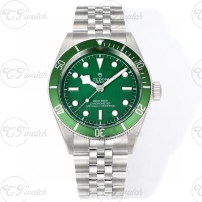 China Tudor Black Bay Fifty Eight 39mm Green Geneva Dial Super Clone Watch Automatic 18K Style Gold Case Sport Heritage Model for sale