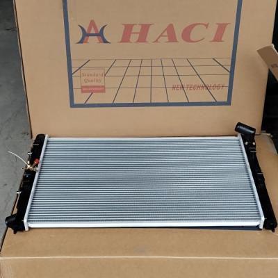 Cina 1350A050 Radiatore Auto HACI Marca Alte Prestazioni Dimensione Standard AT in vendita