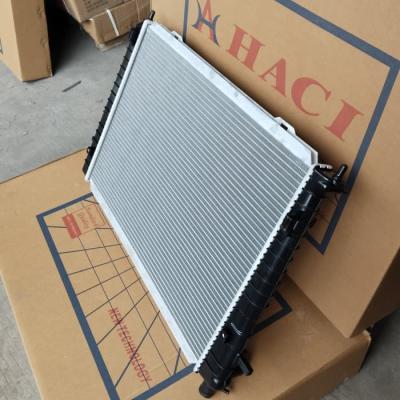 중국 25310-2E500 오토 라디에이터 HACI 브랜드 고성능 표준 사이즈 AT 판매용