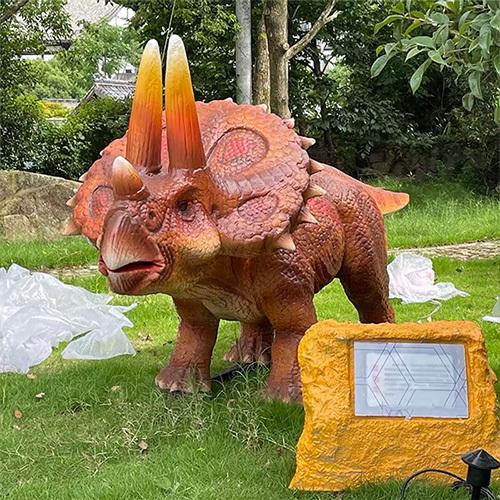 Quality Amusement Dino Park Realistic Triceratops Animatronic Dinosaur Model Full Size Dinosaur for sale