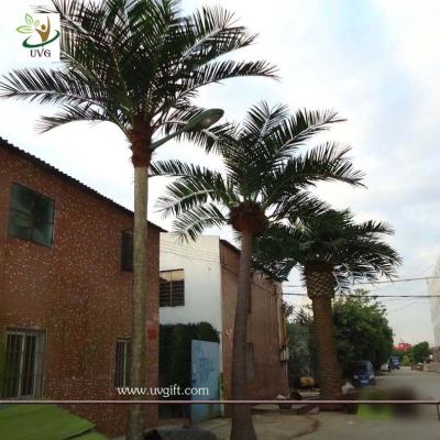 China UVG Wedding favors large outdoor artificial palm trees wholesale for garden decoration for sale