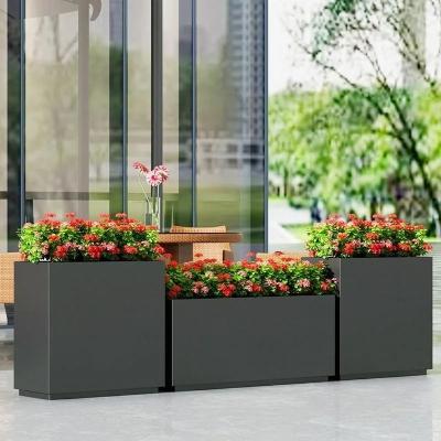 Cina Superficie liscia Vaso da fiori in acciaio inossidabile Dimensioni personalizzate in vendita