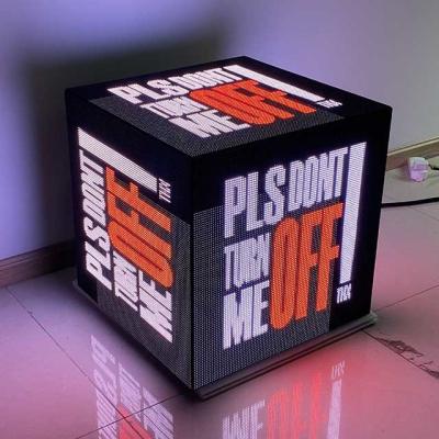 China El pilar de la pantalla llevada del cubo de Hd P2 P2.5 P2.976 llevado para exhibir el globo al aire libre para formar el cubo de Rubik de la pantalla llevada llevó la pantalla en venta