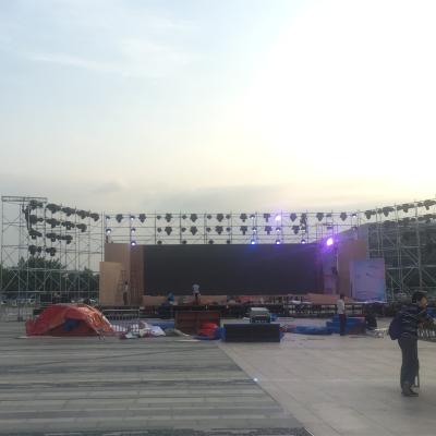 中国 屋外P4.81高い明るさはレンタル広告によって導かれたビデオ壁のための表示画面のキャビネット500*500 Mmを導いた 販売のため