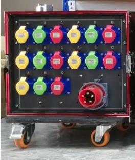 China Cabina de teléfonos móvil de alquiler del gabinete de distribución de poder de la pantalla de la pantalla LED en venta