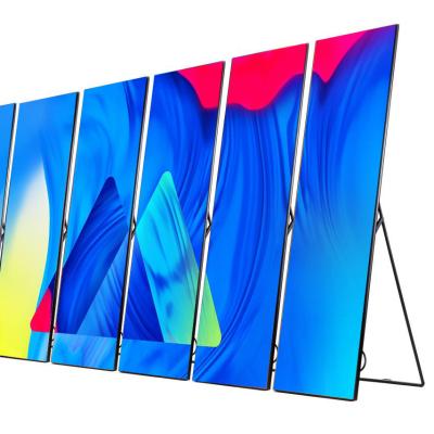 China O assoalho interno portátil que está P2.5 conduziu a tela eletrônica P1.876 P2 P3 do cartaz da exposição do cartaz da pessoa de pé à venda