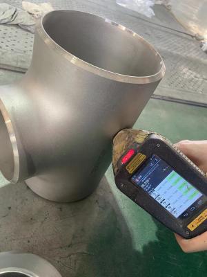 中国 ステンレス鋼のバット溶接付属品はティーAnsi/Asme B16.9 Ss 304/304lを減らす管継手の三方ティーを配管する 販売のため