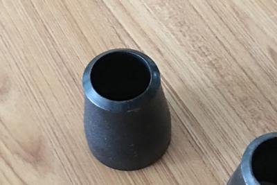 중국 ASTM A234/A234M WP9 CL1 1''x1/2'' SCH40 동심/편심 감속기 판매용