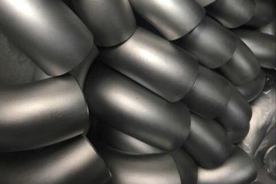 China Cotovelo de aço inoxidável soldado sem emenda da GR S32750 SCH10 à venda