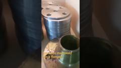 Stainless steel flanges #plumbingfittings #pipelining #machine #pipeing