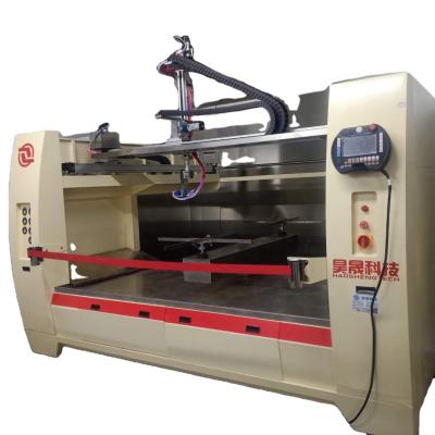 China Car Accessories 6 Axis Reciprocating Spray Painting Machine And Painting Equipment For Automotive Exterior Parts for sale