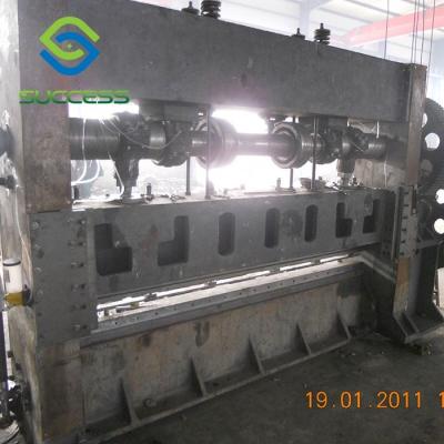 China Customized Stainless Steel Expanded Metal Machine with Diamond Hole Shape and Production for High-Volume Production Needs for sale