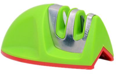 Κίνα Σε δύο στάδια Sharpener μαχαιριών χάλυβα βολφραμίου για τις γυναίκες σπιτιών 95 * 52 * 45mm προς πώληση