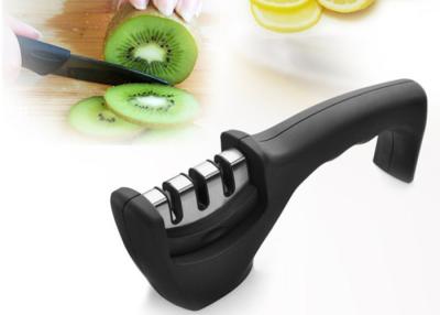 中国 ナイフの黒色205*50*70MMのための3つの段階の包丁のとぎ器システム 販売のため