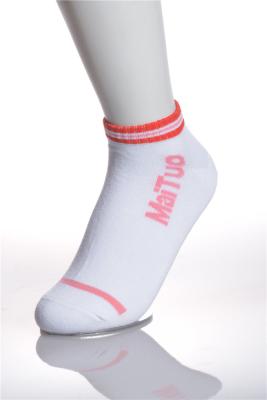 Cina Calzini correnti di Wicking dell'umidità bianca di servizio dell'OEM di Breathbale per gli adulti unisex in vendita