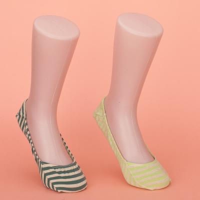 China Quick Dry Non Slip Invisible Socks Womens Liner Elastane Flat No Show Socks for sale