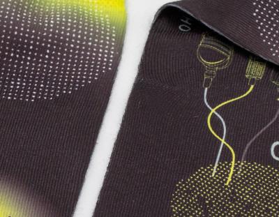China El deporte personalizado del poliéster de la sublimación del OEM pega falta anti en venta