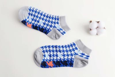 Cina Le bande di colore hanno sudato - i calzini assorbenti di sport con nylon/elastam/cotone in vendita