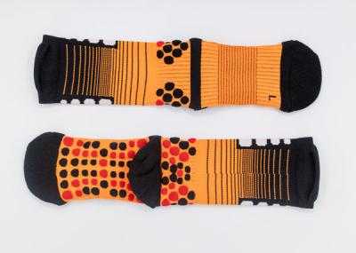 China Peúgas atléticas do basquetebol do anti patim unisex com logotipo do OEM à venda
