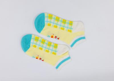 China Alle Absorberende de Enkelsokken van het Seizoenen Antibacteriële Zweet voor Mannen en Vrouwen worden gemaakt van Katoenen Antislip Materiaal Te koop