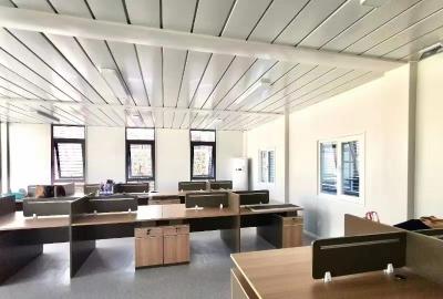 China Prefabricated Tiny Temporary Container Homes Mobile Prefab House For Work for sale