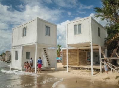 中国 モジュラルのプリファブサンドイッチパネルハウス 75mm ロックウールの隔熱壁を持つプリファブ金属ハウス 販売のため