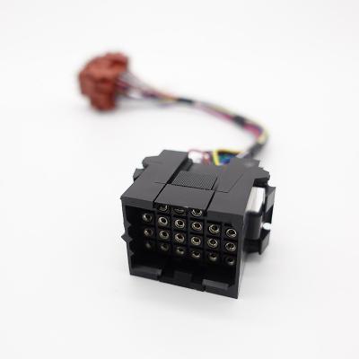 Cina TE 24 pin maschio femmina 207304-1 207305-1 Arnesi di fili di collegamento per cablaggi ad alta tensione in vendita