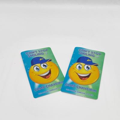 China Etiquetas impermeáveis cortadas feitas sob encomenda ovais do vinil dos desenhos animados BOPP CMYK das etiquetas de Pantone à venda
