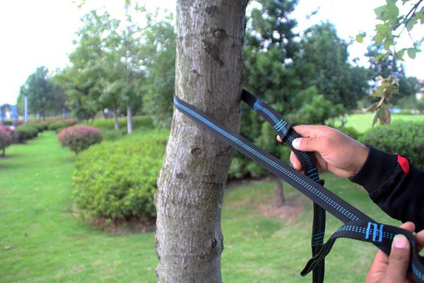Quality Durable Polyester Hammock Webbing with 15-20 Loops Safety Tree Swing Strap and for sale