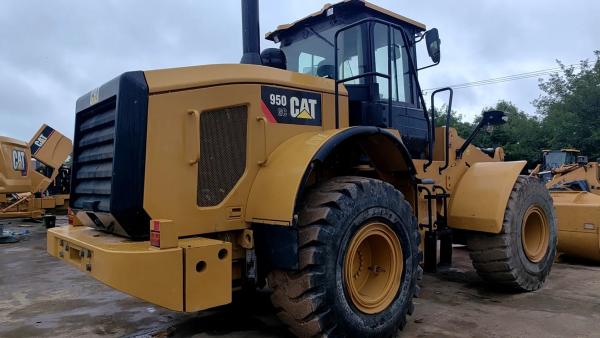 Quality Capacity 3.6m3 Used Wheel Loader CAT950 High Efficiency For Movement for sale
