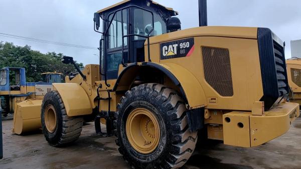 Quality Capacity 3.6m3 Used Wheel Loader CAT950 High Efficiency For Movement for sale