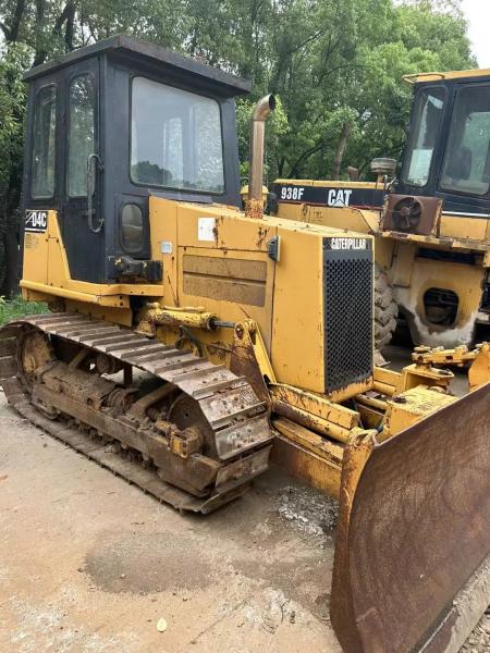 Quality CAT D4 Second Hand Bulldozer 97kw Construction Use With Fatigue Resistant for sale