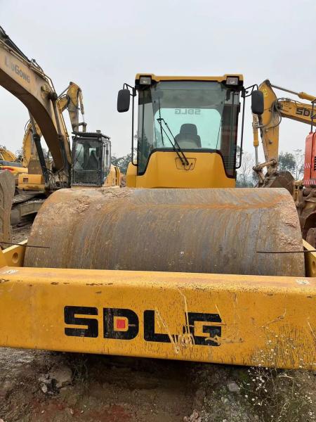 Quality SDLG RS8220 Used Road Roller Turning Radius 6600mm With Hydraulic System for sale