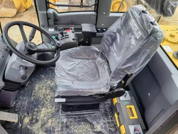 Quality Heavy Duty SDLG L968 Used Wheel Loader High Speed With Capacity 6m3 for sale