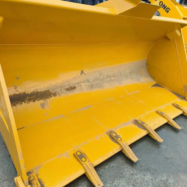 Quality 5 Tons XCMGZL50GN Used Compact Wheel Loader Rated Load Capacity 5500kg for sale