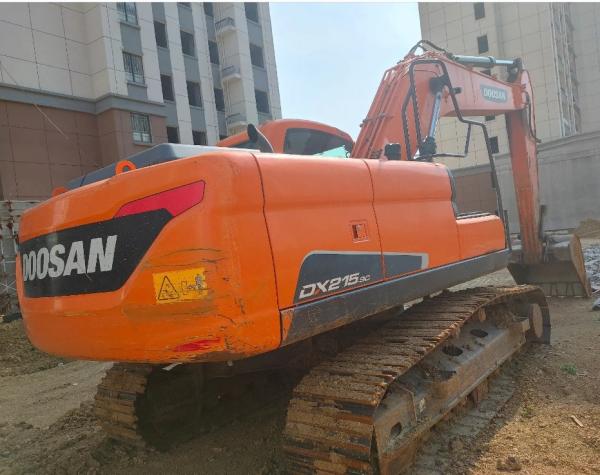 Quality Second Hand Doosan DX215 Backhoe Digger Excavator 20800kg 0.92m3 Bucket for sale
