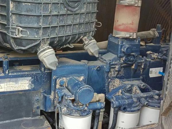 Quality SHANTUI SD16 Bulldozer Second Hand 16kPa Ground Pressure For Mining Transport for sale