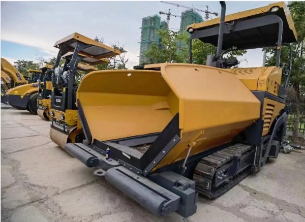 Quality Crawler XCMG RP753 Second Hand Paver Reliable For 400mm Paving Thickness for sale