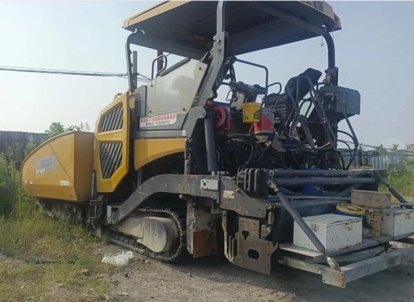 Quality XCMG RP1855 Used Asphalt Paving Equipment 18t Hopper 18.5m Paving Width for sale