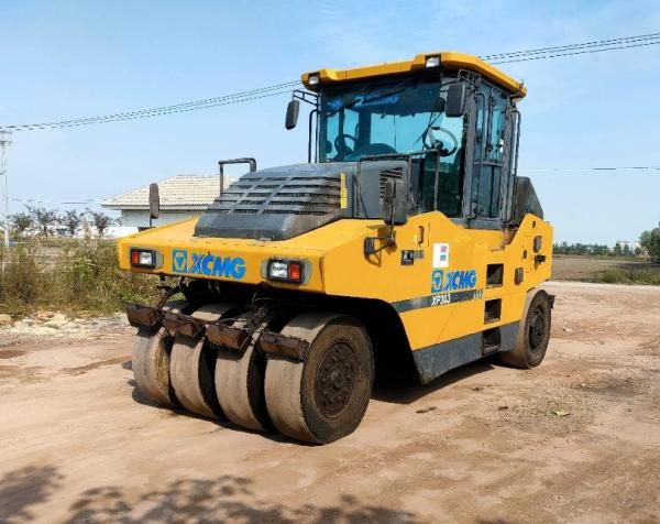 Quality 15 Tons XCMG XP303 Used Road Roller Industrial For Construction Sites for sale
