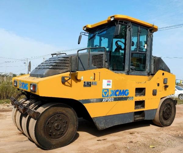 Quality 15 Tons XCMG XP303 Used Road Roller Industrial For Construction Sites for sale