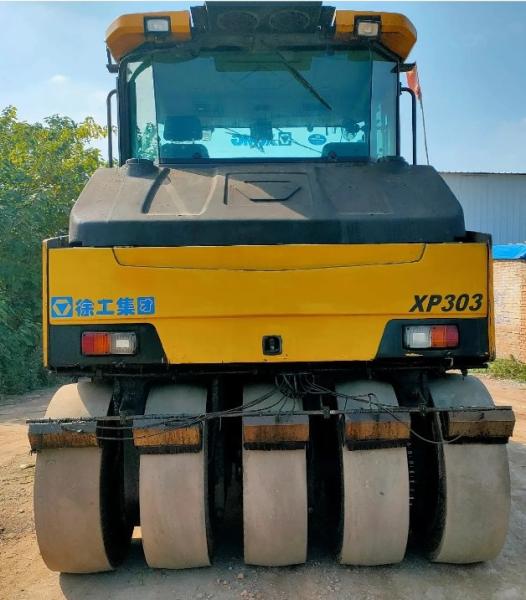 Quality 15 Tons XCMG XP303 Used Road Roller Industrial For Construction Sites for sale