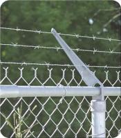 China Hot Dip Galvanized PVC 6ft Chain Link Fence for sale