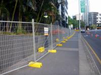 China Temporary Construction Chain Link Fence Panels 2m Width 2 Folds for sale