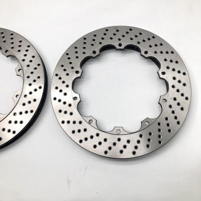 Cina la ruota 233mm PCD di 18in ha perforato il disco 355*32mm PCD del freno con 20 fori in vendita