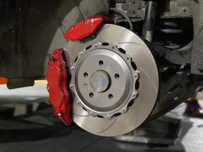 Cina I vasi di Audi A5 4 si raddoppiano calibro di alluminio posteriore del freno posteriore del calibro 355x28mm in vendita