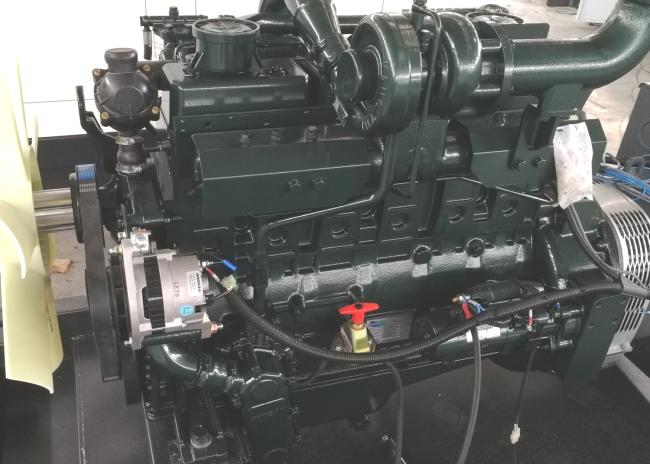 Μηχανή diesel Doosan για τη γεννήτρια diesel 200kVA
