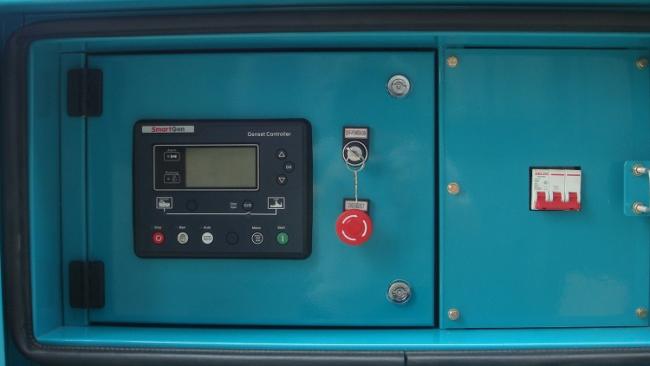 Pannello di controllo per il gruppo elettrogeno diesel continuo di potere 60kVA Deutz con il motore diesel BF4M2012 di Deutz per l'annuncio pubblicitario