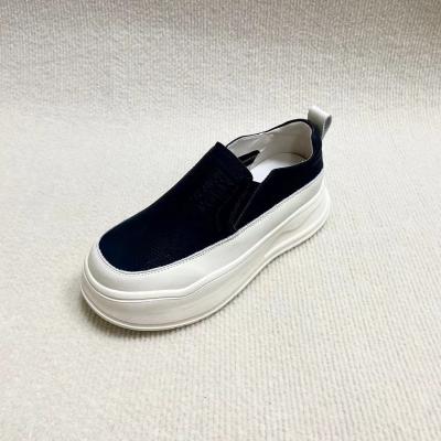 Cina Loafers da donna con suola spessa Loafers da donna con piattaforma per la primavera, l'estate e l'autunno in vendita