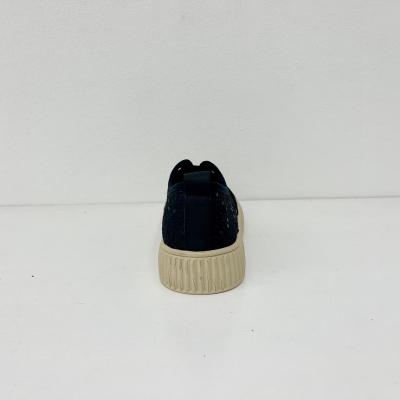 China Slip On Espadrilles Respiratórias Sneakers elegantes para mulheres à venda